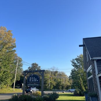 MILL RIVER WINERY - Updated May 2025 - 94 Photos & 67 Reviews - 498 ...