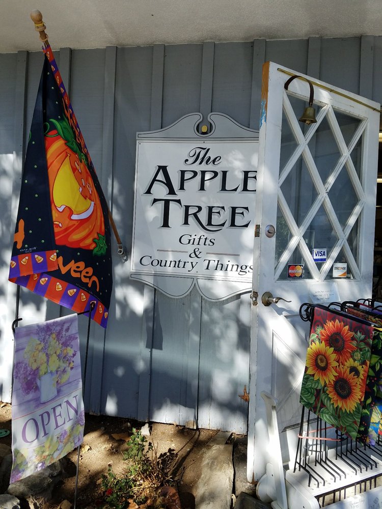 APPLE TREE GIFTS - Updated December 2025 - 38392 Oak Glen Rd, Yucaipa ...