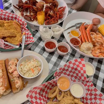 FLYING FISH - Updated October 2024 - 908 Photos & 796 Reviews - 511 ...