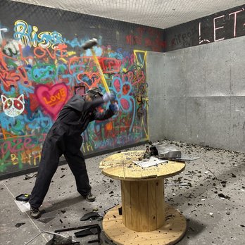 OUTRAGED RAGE ROOM - Updated August 2025 - 145 Photos & 16 Reviews ...