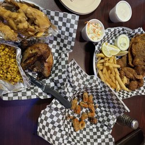 SMOKEY ROOSTER BAR AND GRILL - 15 Photos & 15 Reviews - 6122 Kostoryz ...