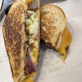 SHIFT COFFEE HOUSE - Updated June 2024 - 600 Photos & 400 Reviews ...