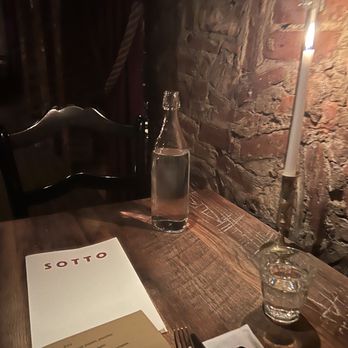 SOTTO - Updated May 2024 - 2045 Photos & 1551 Reviews - 118 E 6th St ...
