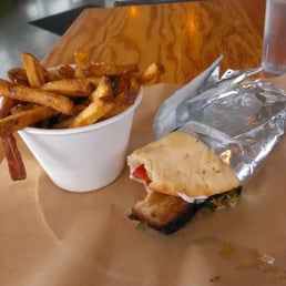 LARDO - Updated December 2025 - 1886 Photos & 1474 Reviews - 1212 SE ...