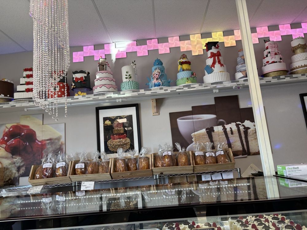 VEGAS BAKERY - Updated October 2025 - 113 Photos & 49 Reviews - North ...