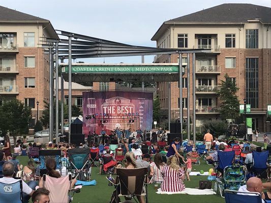 MIDTOWN PARK AT NORTH HILLS - Updated May 2025 - 22 Photos - 200 Saint ...