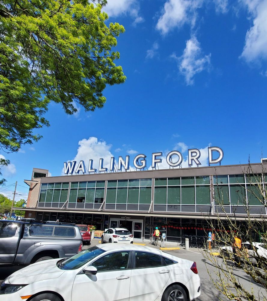 QFC - Updated December 2025 - 43 Photos & 143 Reviews - 1801 N 45th ...