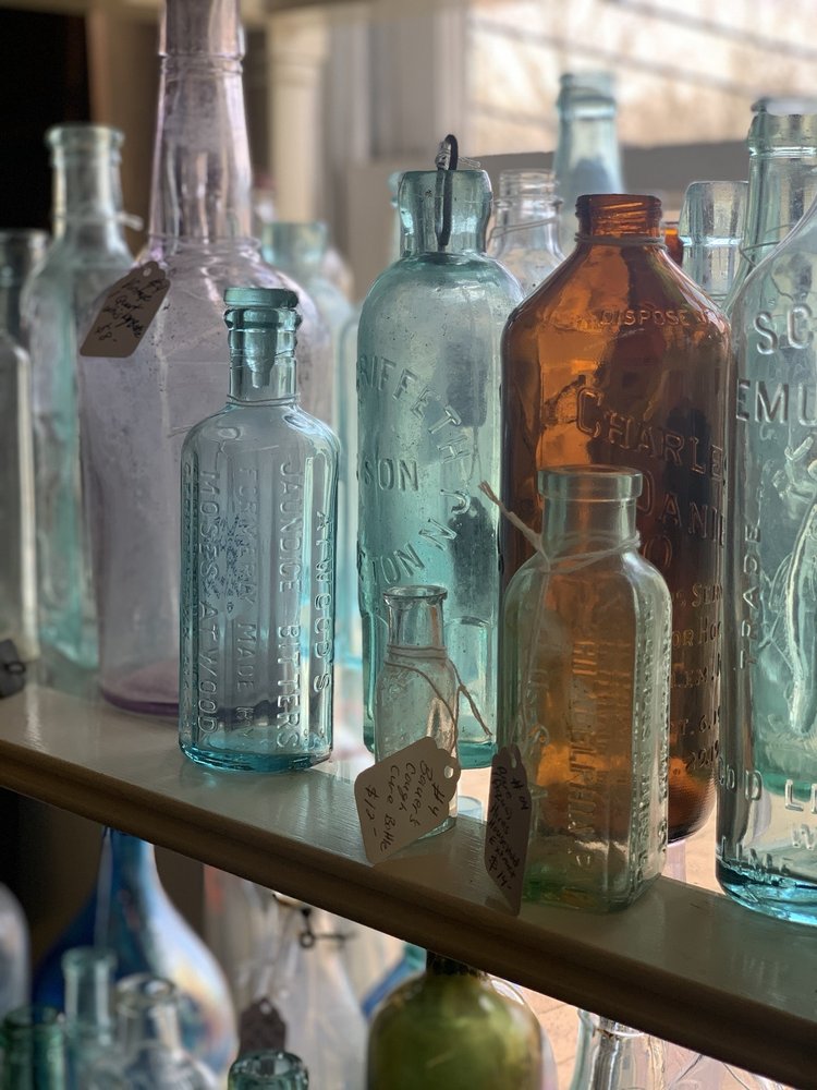 THE OLD MILL ANTIQUE MALL - Updated February 2025 - 41 Photos - 1 S ...