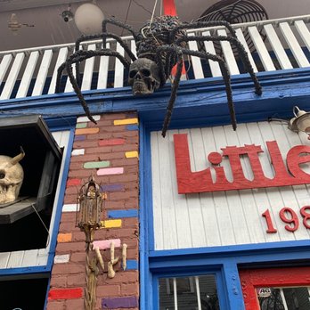 LITTLE’S FOOD STORE AND GRILL - Updated May 2024 - 178 Photos & 207 ...