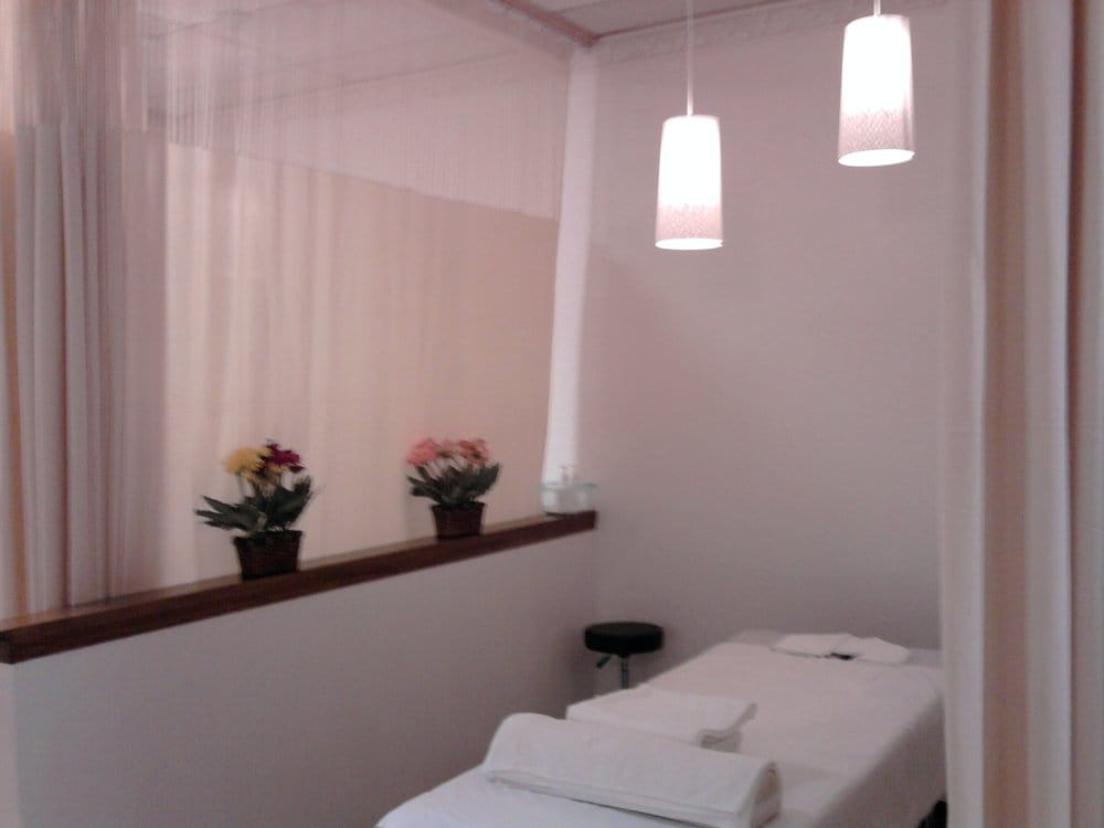 APOLLO MASSAGE - Updated December 2025 - 359 E Shaw Ave, Fresno ...