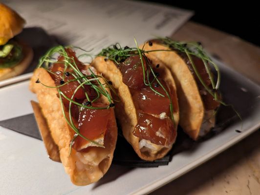 16ELEVEN - Updated July 2024 - 142 Photos & 68 Reviews - 1611 Everett ...