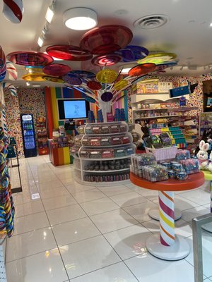 DYLAN’S CANDY BAR - Updated October 2025 - 18 Photos - 2800 North ...