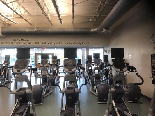 THE PERRY FAMILY YMCA - Updated December 2025 - 42 Photos & 32 Reviews ...