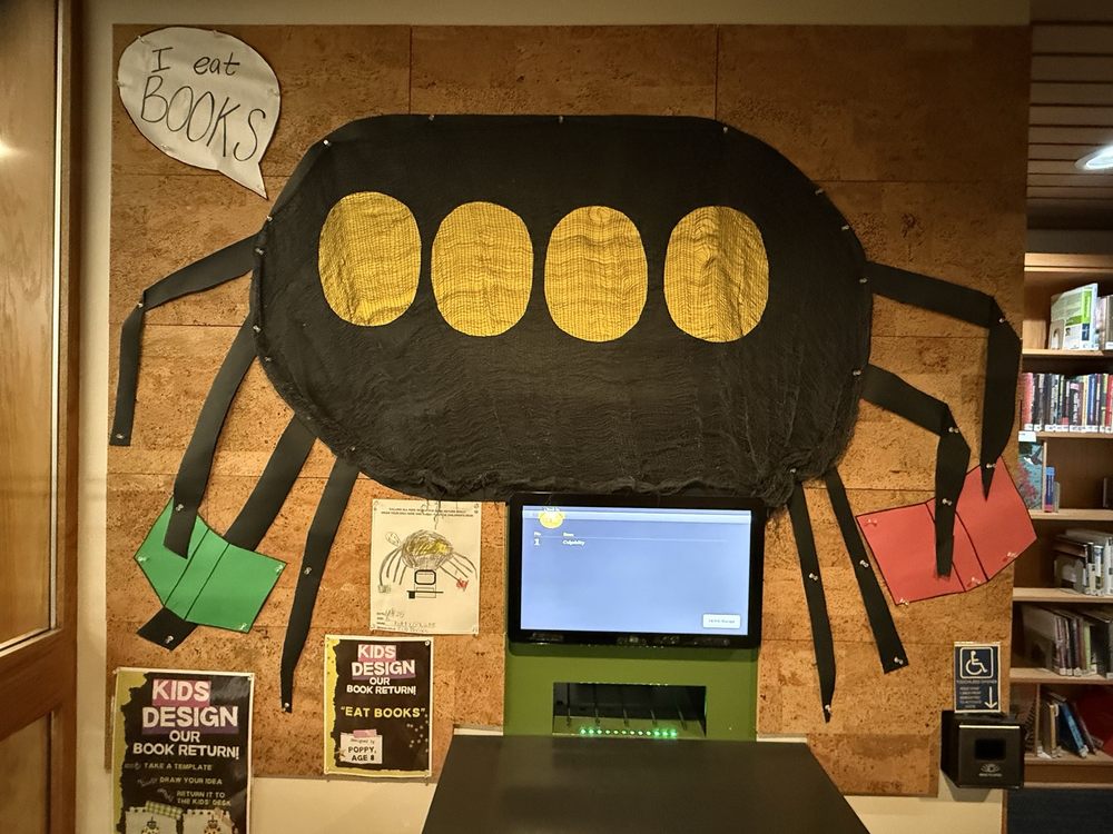 LAKE OSWEGO PUBLIC LIBRARY - Updated December 2025 - 37 Photos & 26 ...