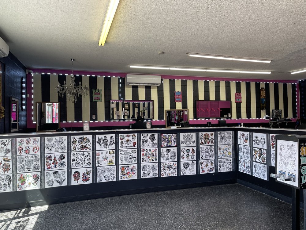 KOOLSVILLE - Updated January 2026 - 19 Photos & 13 Reviews - 2525 N Las ...