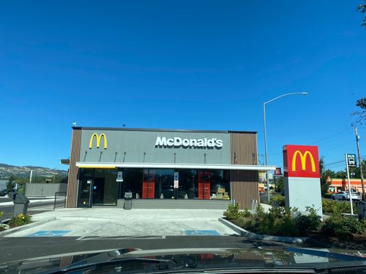 MCDONALD’S - Updated October 2025 - 43 Reviews - 245 Barnett Rd ...