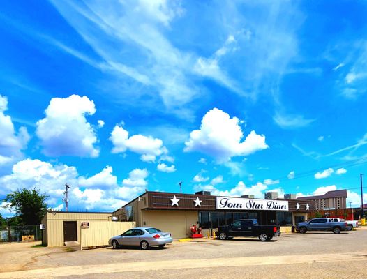 4 STAR DINER - Updated October 2024 - 69 Photos & 89 Reviews - 800 S ...