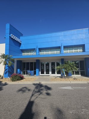 GOODWILL - Updated January 2026 - 11 Photos & 13 Reviews - 5150 N ...