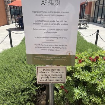 OUTLETS AT TEJON - Updated September 2025 - 542 Photos & 309 Reviews ...