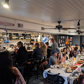 PJ’S THAI - Updated July 2024 - 331 Photos & 286 Reviews - 147 Abercorn ...