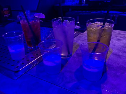 5 STAR SALOON - Updated December 2025 - 293 Photos & 133 Reviews - 132 ...