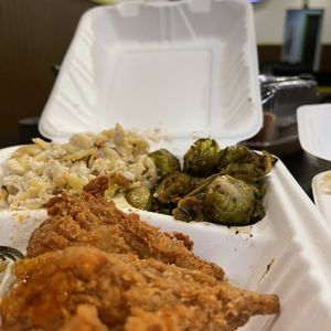 ONE WORLD CAFE - Updated June 2024 - 171 Photos & 383 Reviews - 100 W ...