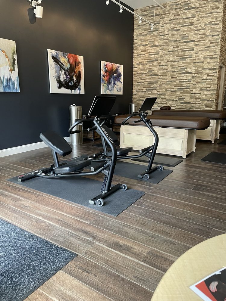 STRETCHMED GLENDALE - Updated December 2025 - 14 Photos & 15 Reviews - 140 N Artsakh, Glendale ...