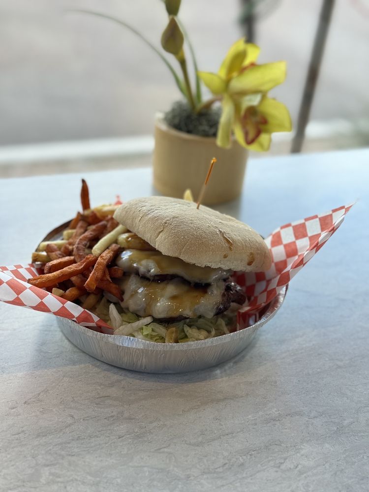 RUMBI ISLAND GRILL - Updated December 2025 - 32 Photos & 70 Reviews ...