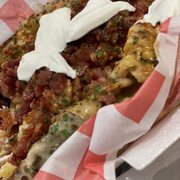 ONE SPUNKY SPUD - 33 Photos & 19 Reviews - Seafood - 1000 Rivergate ...