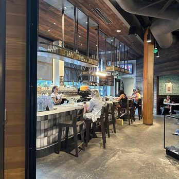 AVANTI FOOD & BEVERAGE - Updated May 2025 - 478 Photos & 255 Reviews ...