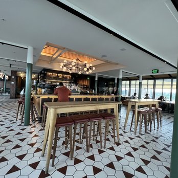 TOPSIDE - 597 Photos & 323 Reviews - 101 W Monument St, Baltimore ...