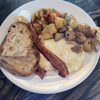 WAY STATION BREW - Updated November 2024 - 192 Photos & 183 Reviews ...