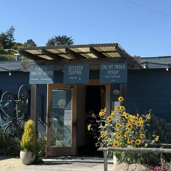 HOOK FISH AT PROOF LAB BEER GARDEN - Updated October 2025 - 930 Photos ...