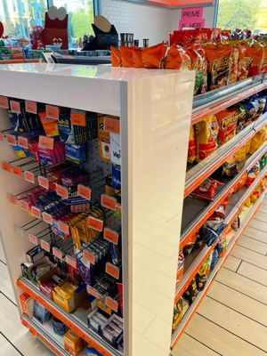 LOOP NEIGHBORHOOD MARKET - Updated July 2025 - 18 Photos & 17 Reviews ...