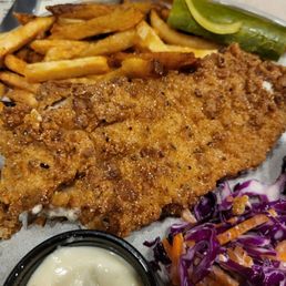 TRAPPEZE PUB - Updated October 2025 - 301 Photos & 572 Reviews - 269 N ...