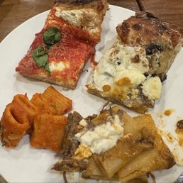 FRANKIE’S PIZZERIA & RESTAURANT - Updated July 2025 - 74 Photos & 58 ...