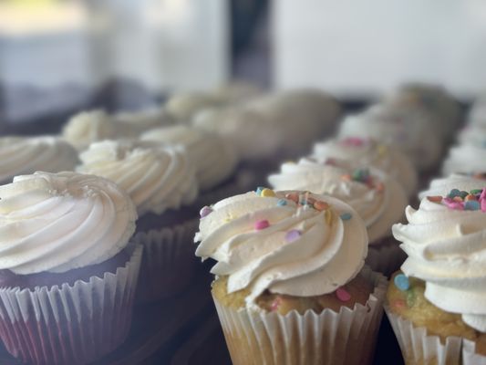 SWEETER SIDE BAKESHOP - Updated September 2025 - 25 Photos - 107 ...