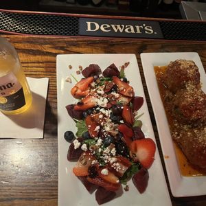 IRISH ROVER STATION HOUSE - Updated January 2026 - 116 Photos & 162 ...