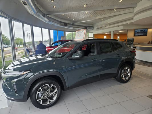 BRYNER CHEVROLET - Updated December 2025 - 33 Photos & 98 Reviews ...