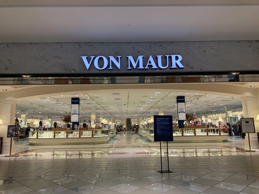 VON MAUR - Updated August 2025 - 53 Photos & 27 Reviews - 1530 Polaris ...