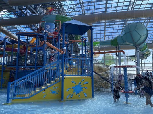 EPIC WATERS INDOOR WATERPARK - Updated February 2025 - 301 Photos & 276 ...