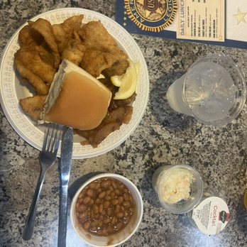 AMERICAN LEGION POST 580 - Updated December 2025 - 21 Photos & 20 ...