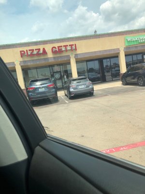 PIZZA GETTI - 40 Photos & 84 Reviews - 3302 N Buckner Blvd, Dallas ...