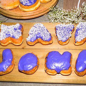 MANNA DONUTS - Updated August 2024 - 156 Photos & 234 Reviews - 3735 ...