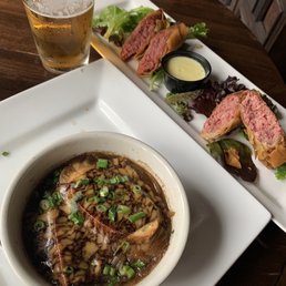 SLÁINTE IRISH PUB AND RESTAURANT - 286 Photos & 335 Reviews - Pubs ...