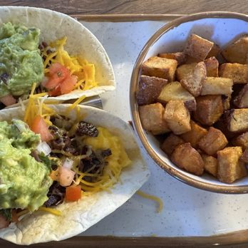 BRUNCHES - Updated March 2025 - 77 Photos & 31 Reviews - 200 Crossroads ...