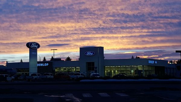 DUNLOP FORD SALES - Updated January 2026 - 12 Photos - 1510 Mayor ...