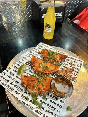 GUAC TIME - Updated November 2025 - 90 Photos & 89 Reviews - 599 6th ...