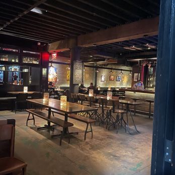 PORCHLIGHT - Updated November 2024 - 332 Photos & 293 Reviews - 271 ...