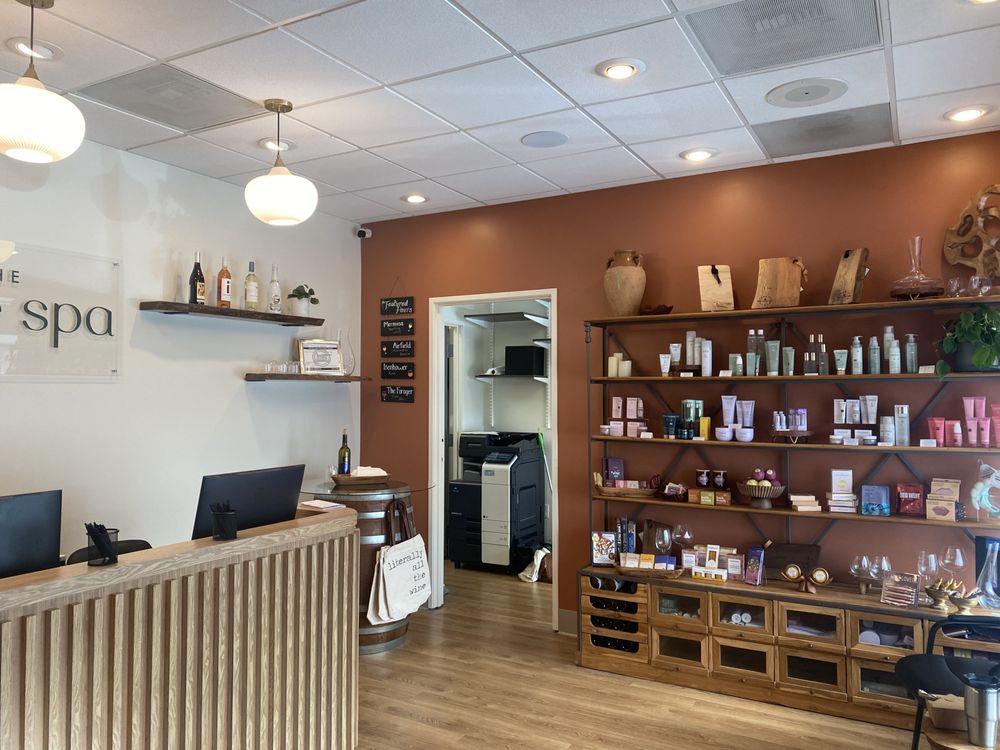 THE WINE SPA - Updated March 2025 - 24 Photos - 1517 NE Broadway ...